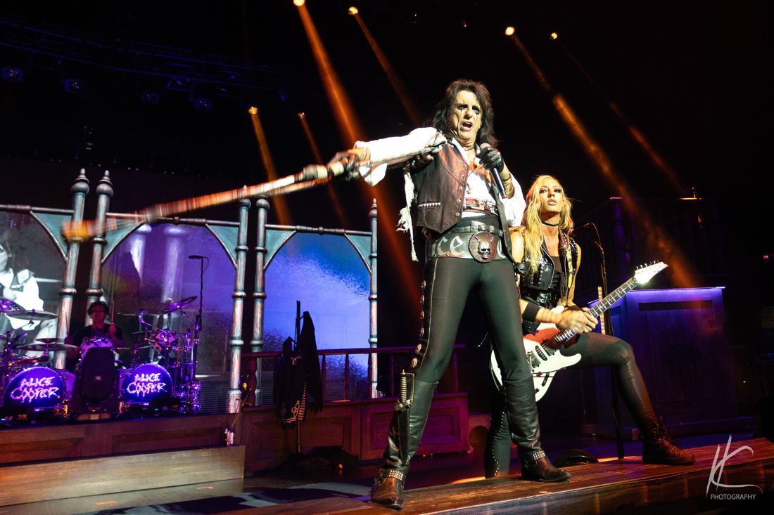 Photos - ALICE COOPER - Live! In New York - Screamer Magazine