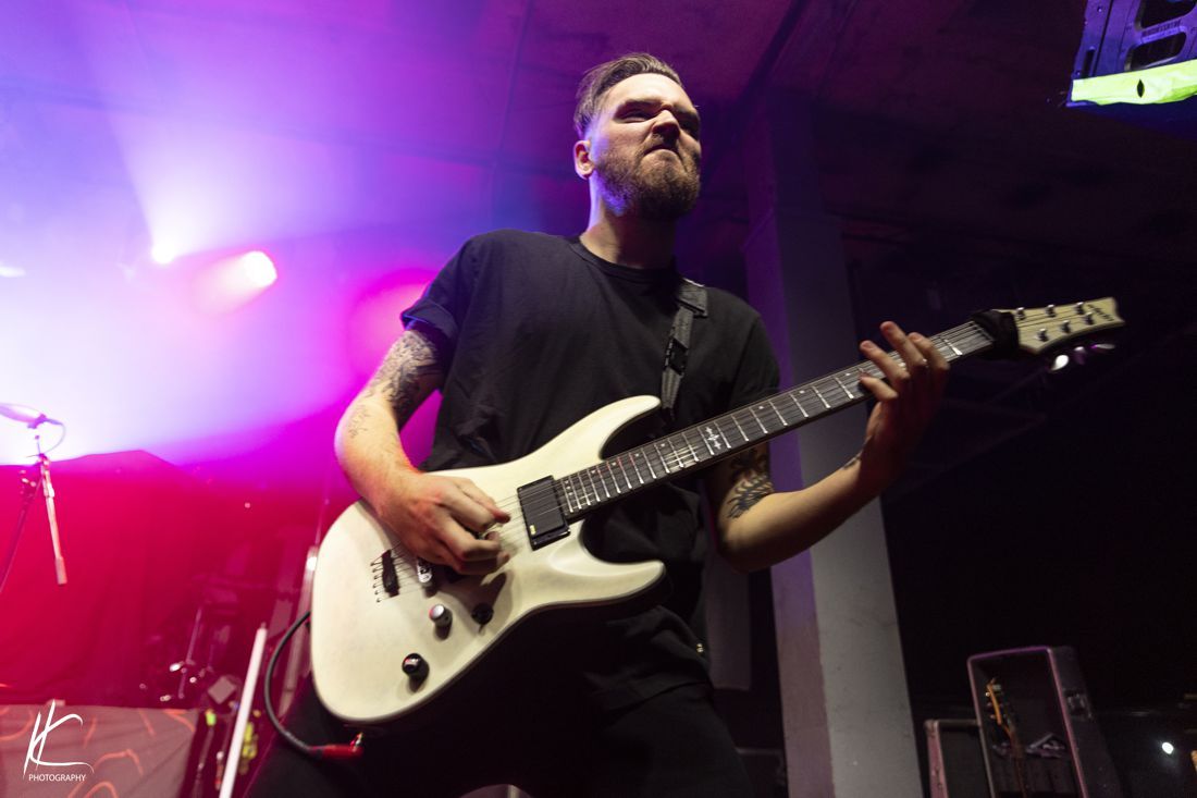 Photos - NOT ENOUGH SPACE - Live! in New York - Screamer Magazine