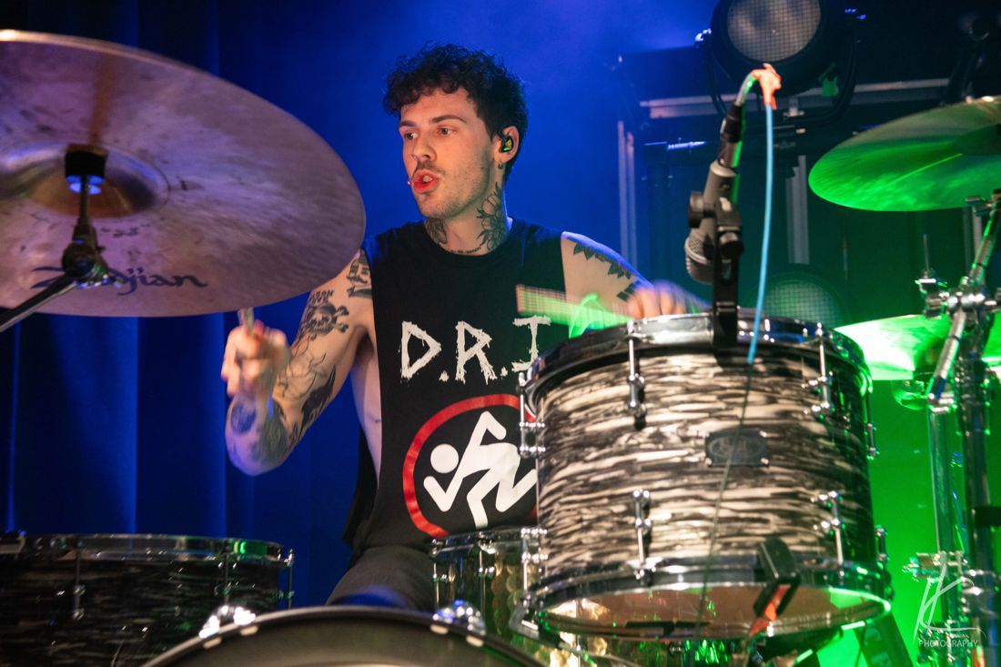 Photos - POINT NORTH - Live! In New York - Screamer Magazine