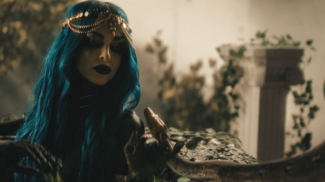 (video) Stitched Up Heart Release New Single + Album "MEDUSA" via Judge ...